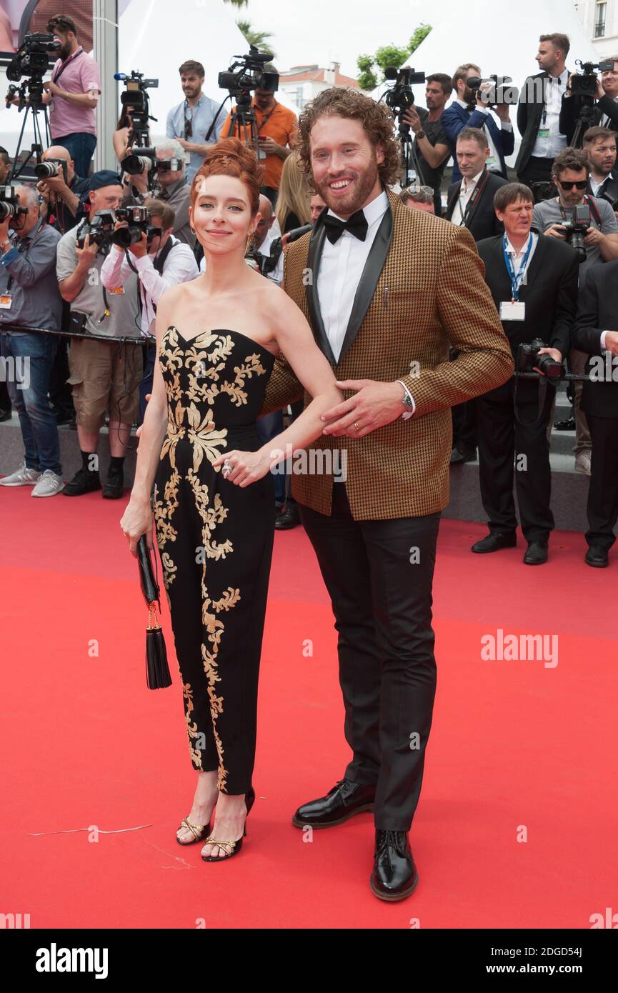 T.J. Miller and Kate Gorney arriving on the red carpet of Wonderstruck ...