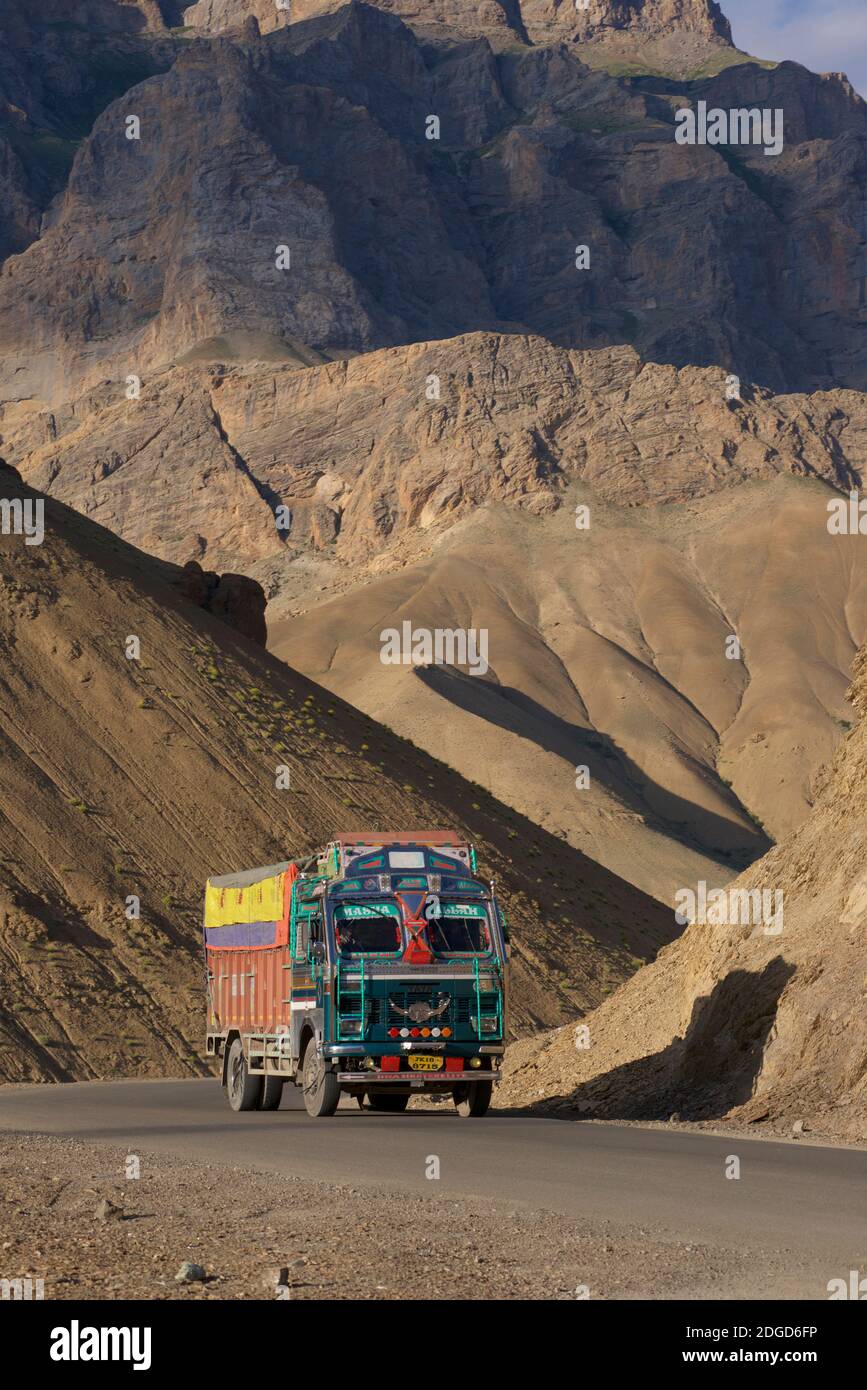 A colourful truck on the Kargil to Leh road near the Fotu-la Pass ...
