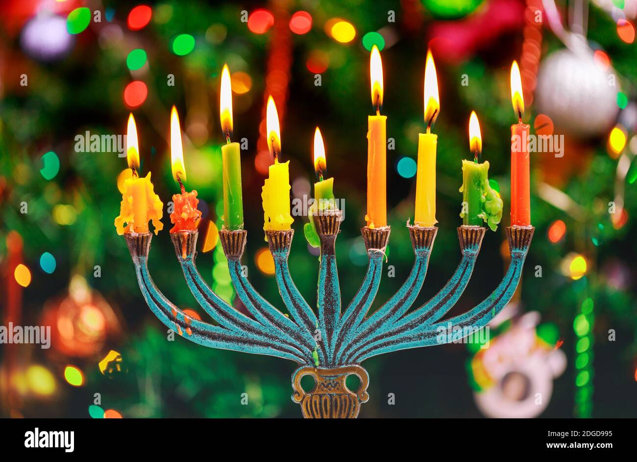 Candles symbol hi-res stock photography and images - Alamy