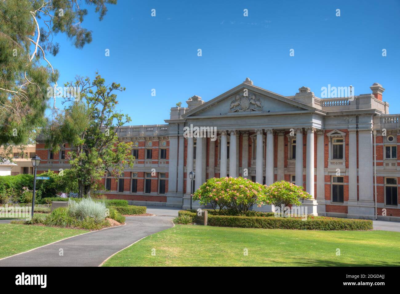 Federal Court Australia High Resolution Stock Photography and Images ...