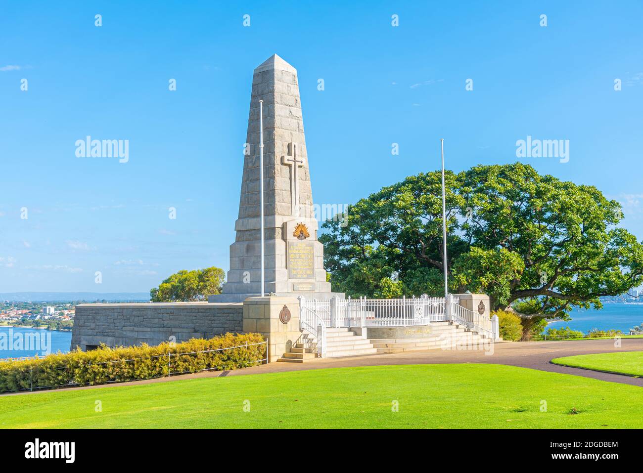 Kings park perth memorial eternal flame hi-res stock photography and ...