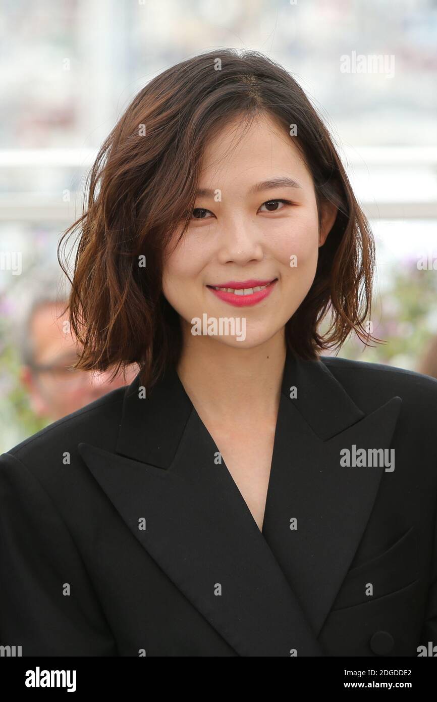 Haehyo Kwon, Kim Saebyunk, Cho Yunhee posing at Geu-Hu photocall held ...