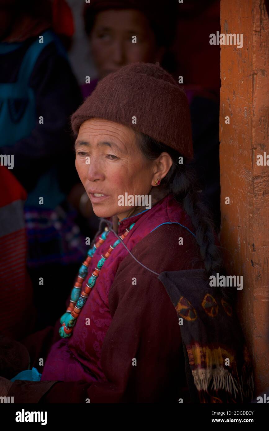 Tibetan woman portrait ladakh hi-res stock photography and images - Alamy