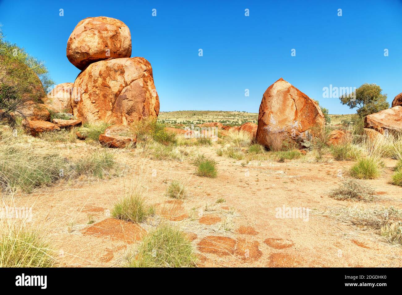 Beautiful white rocks erosion vegetation hi-res stock photography and ...