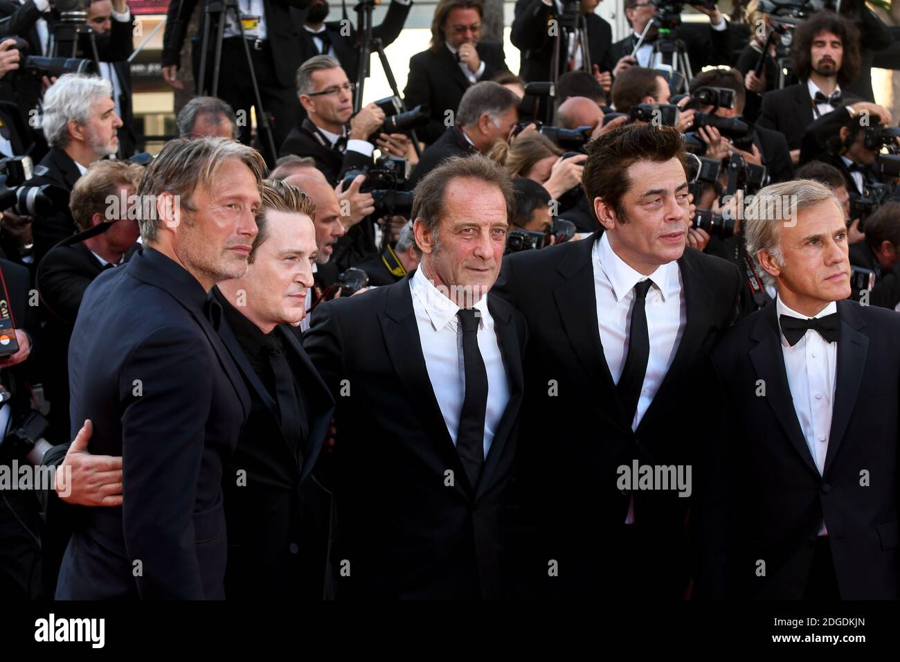 L-R : Mads Mikkelsen, Benoit Magimel, Vincent Lindon, Benicio del Toro ...
