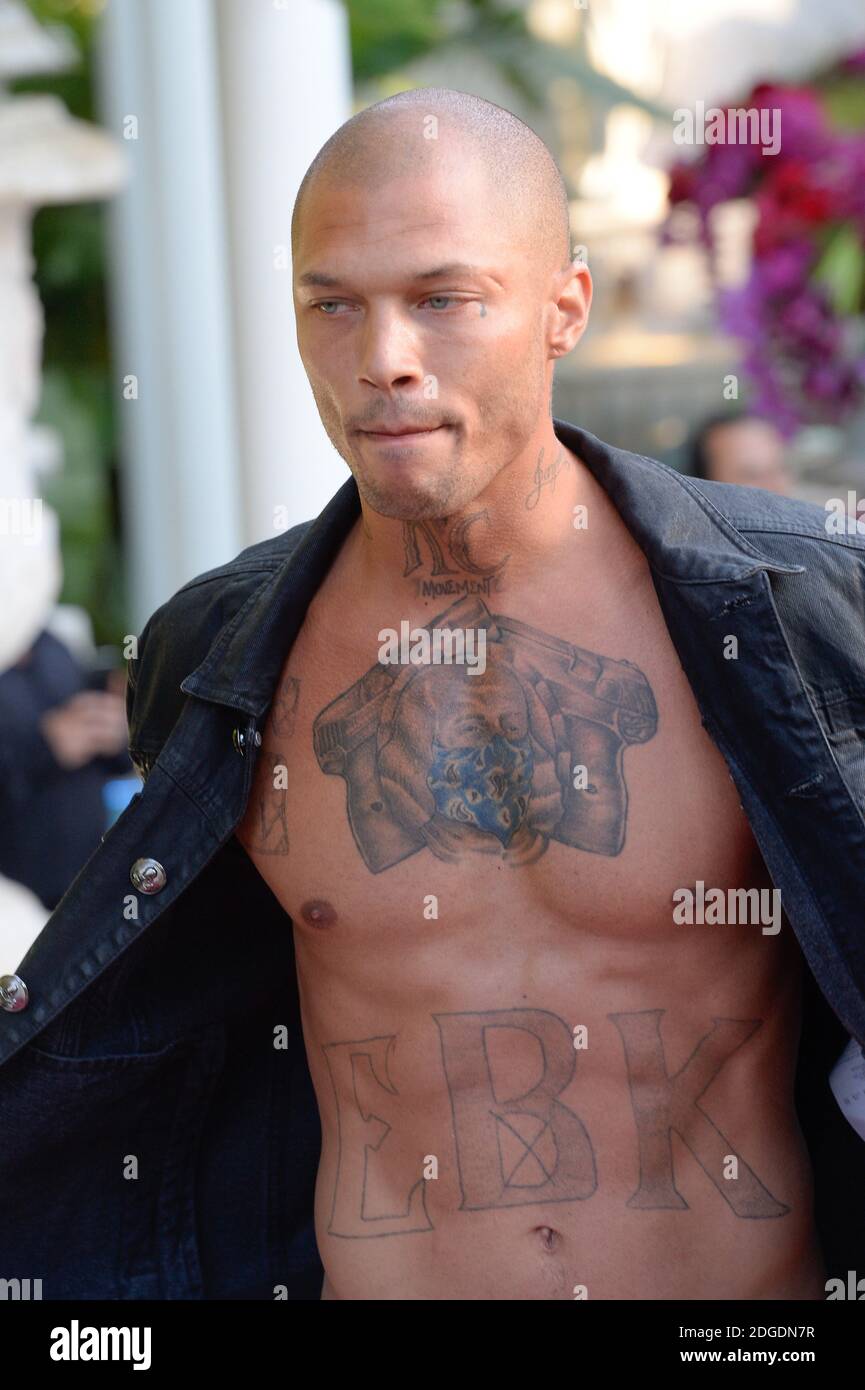 Jeremy Meeks walking the runway for the Philipp Plein Cruise Show 2018 ...