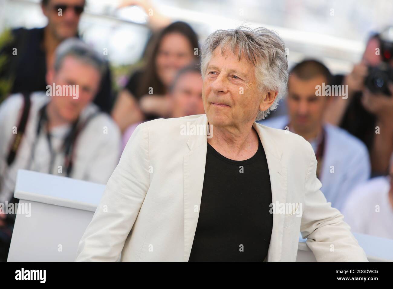 Roman Polanski posing at the D’Apres Une Histoire Vraie Photocall ...