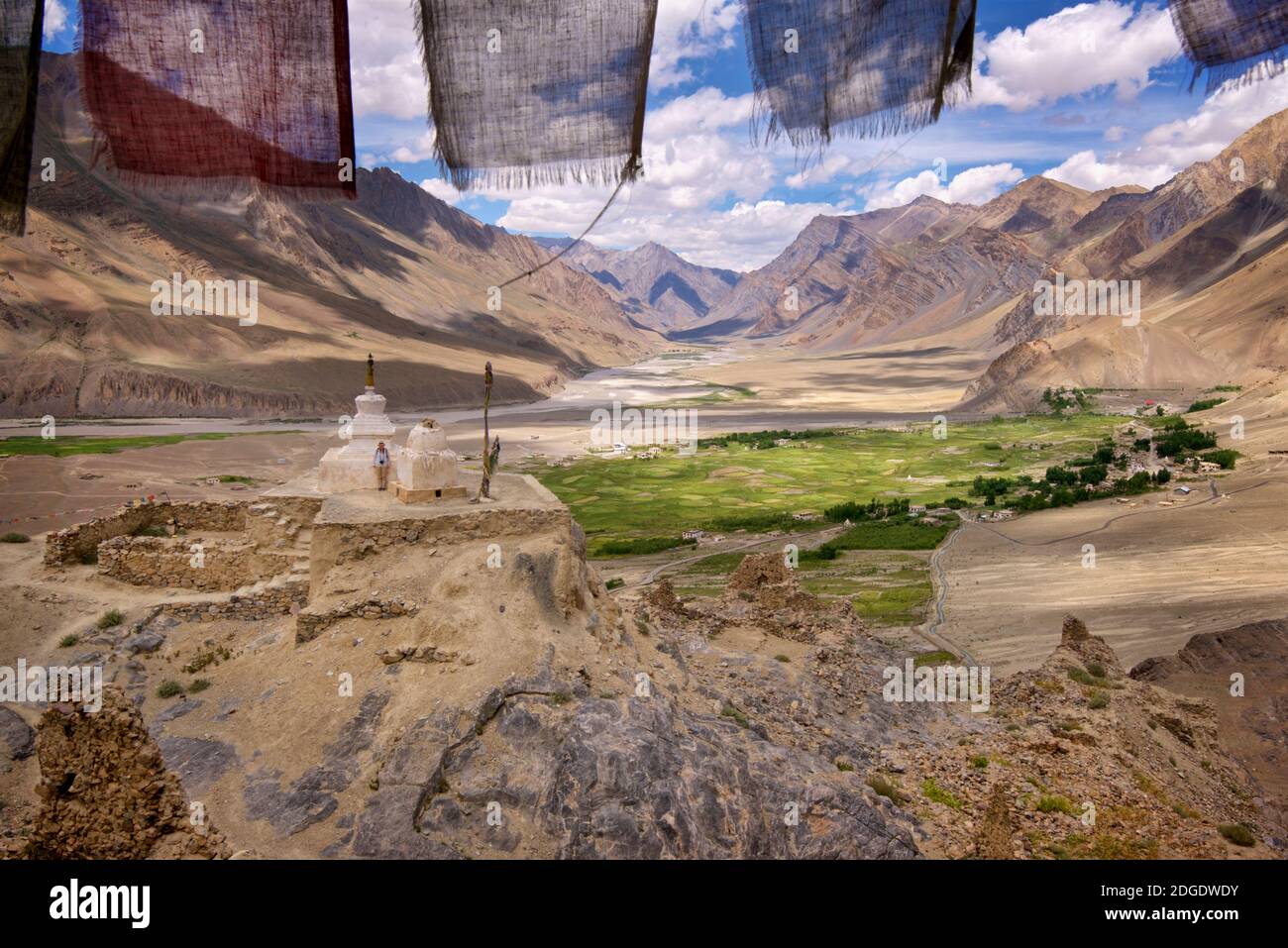 Palace zangla zanskar valley zanskar hi-res stock photography and ...
