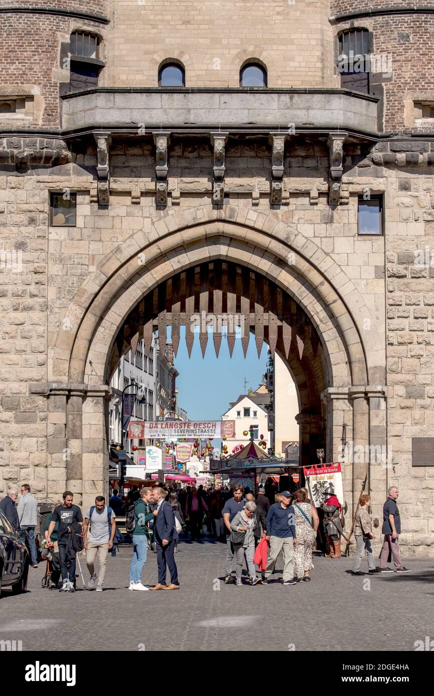 The longest table of Cologne Stock Photo - Alamy