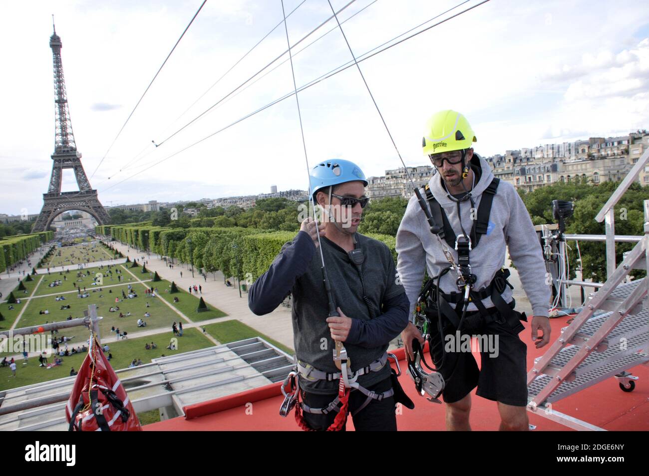 Perrier launches a Zip-line from the second floor of the Eiffel Tower ...