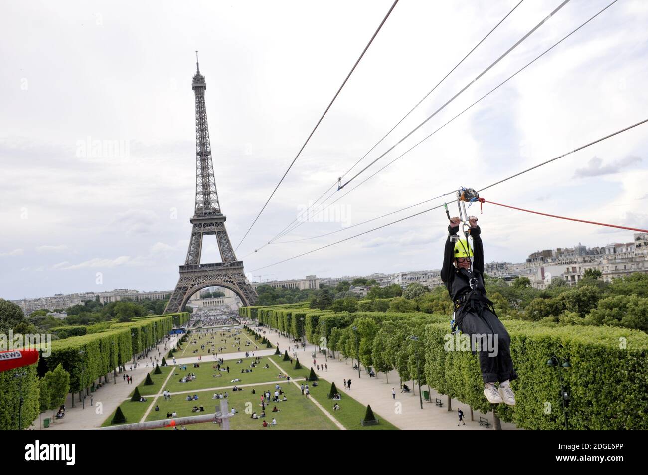 Perrier launches a Zip-line from the second floor of the Eiffel Tower ...