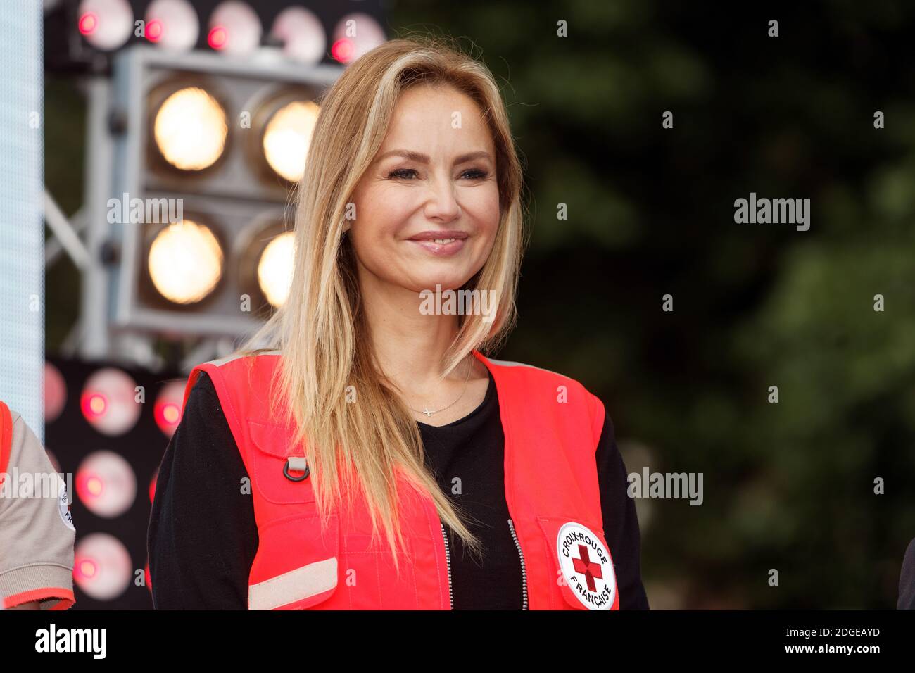 Lancement de la campagne de la Croix Rouge a Lille par Adriana Karembeu ...