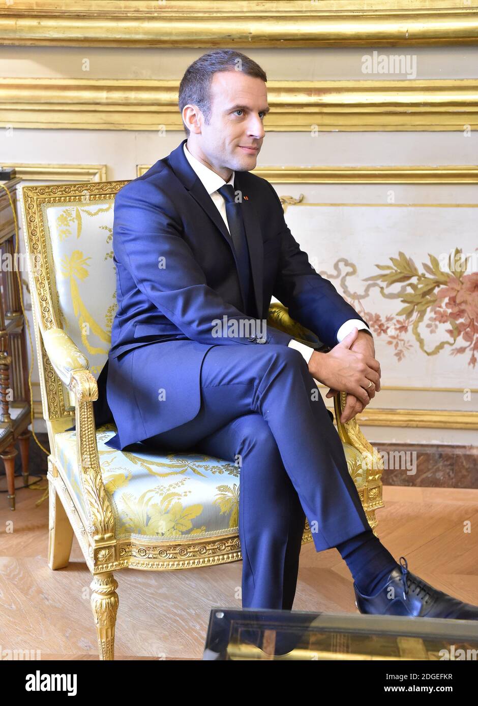 French President Emmanuel Macron receives Dutch Prime Minister Mark ...