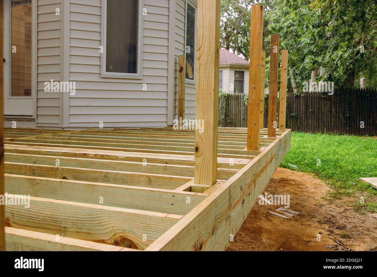 Deck construction hi-res stock photography and images - Alamy