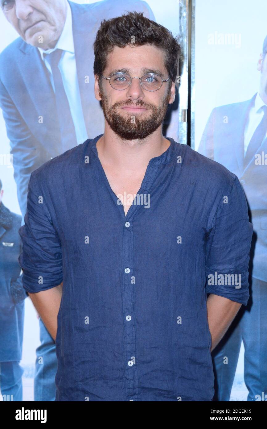 Arthur Dupont participe a la premiere du film Grand Froid a l'UGC Cine ...