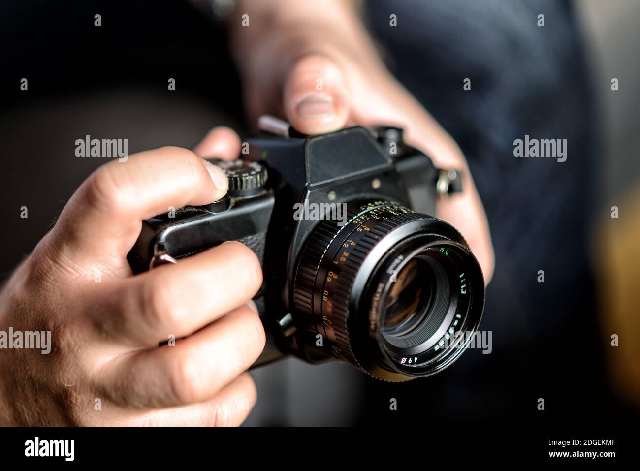 Vintage miniature camera hi-res stock photography and images - Alamy