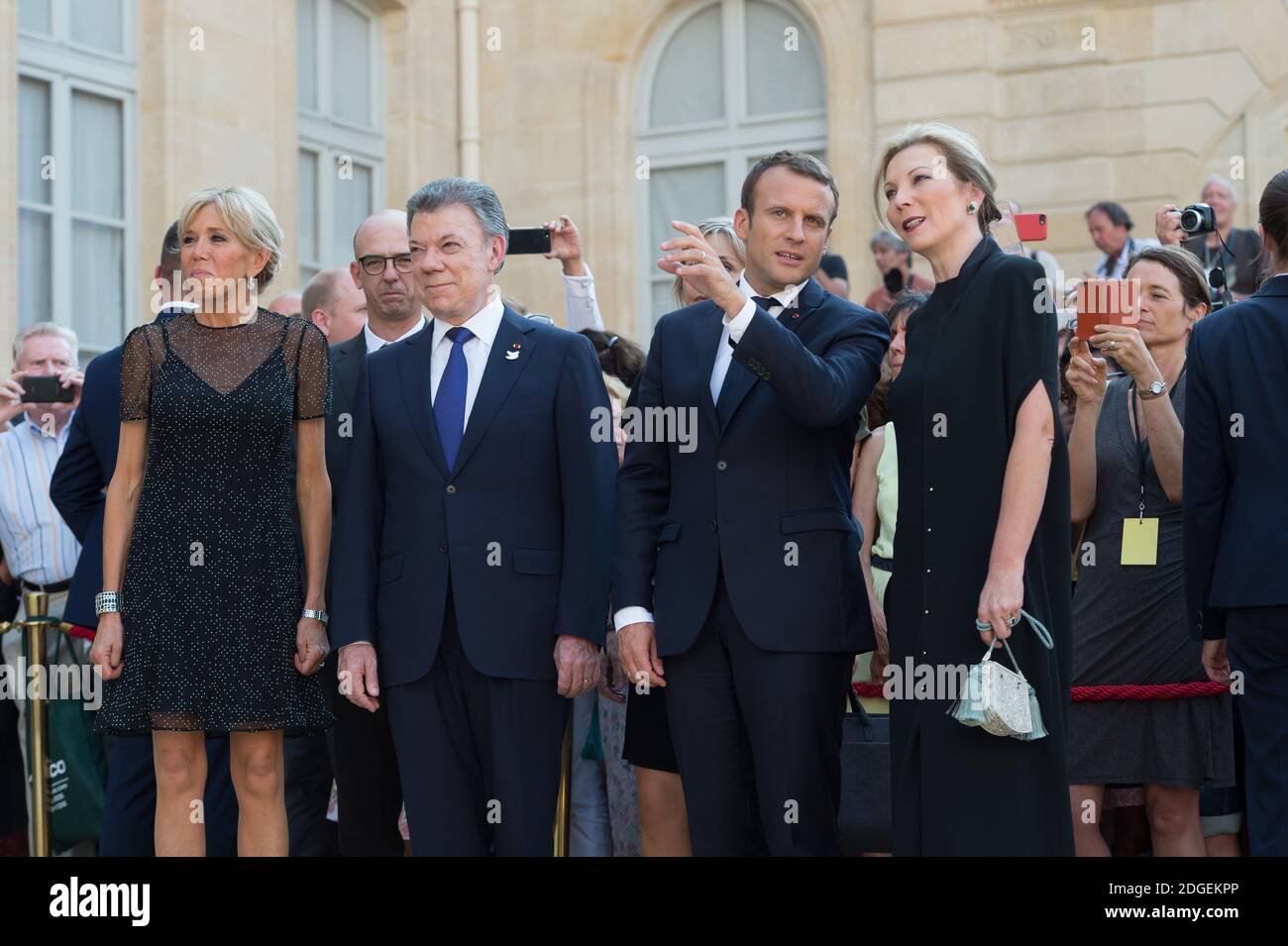 Brigitte Macron, Juan Manuel Santos, Emmanuel Macron and Maria ...