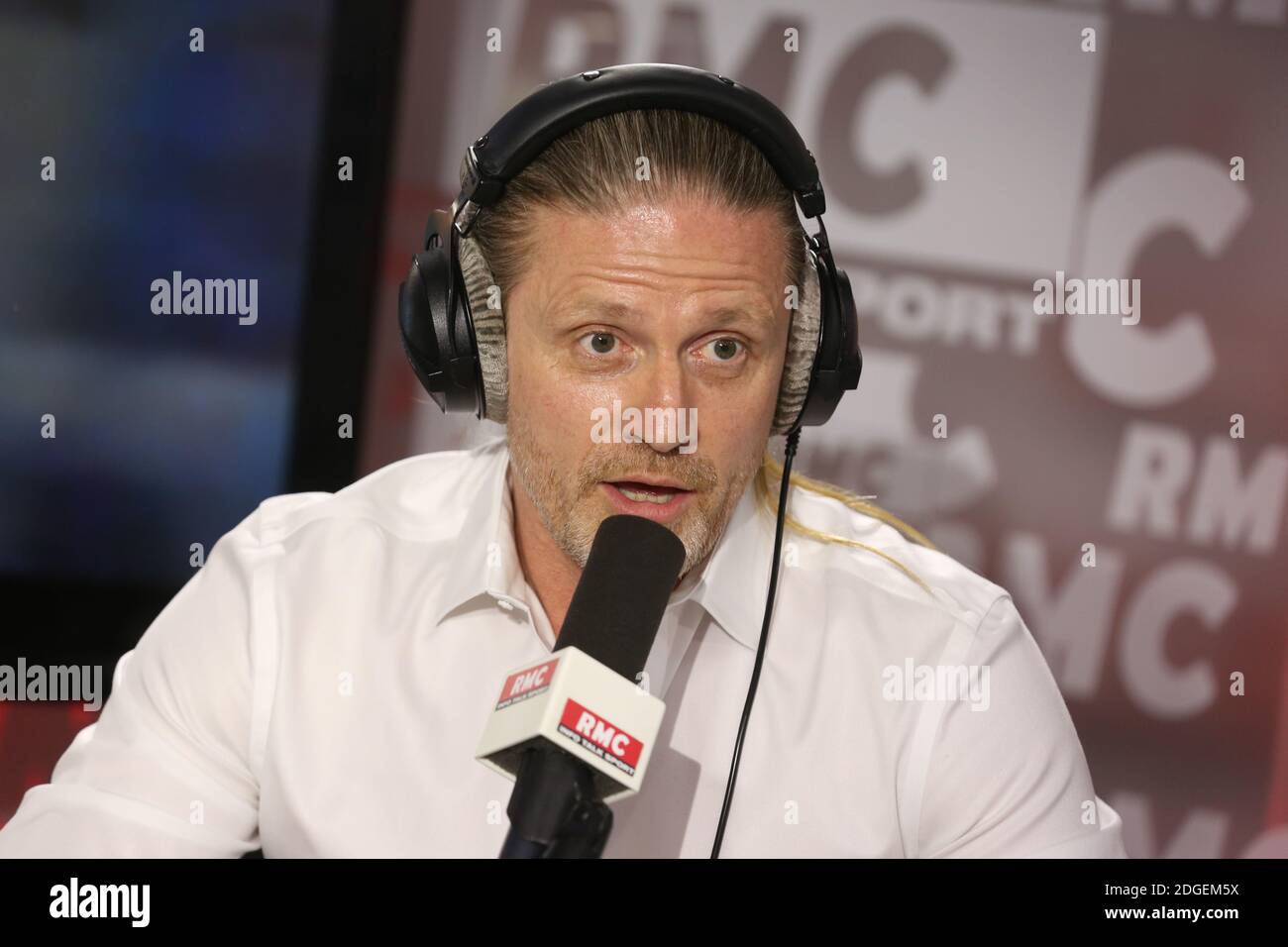 Exclusive - Emmanuel Petit at the 'Manu and Coach' sport talk show on ...