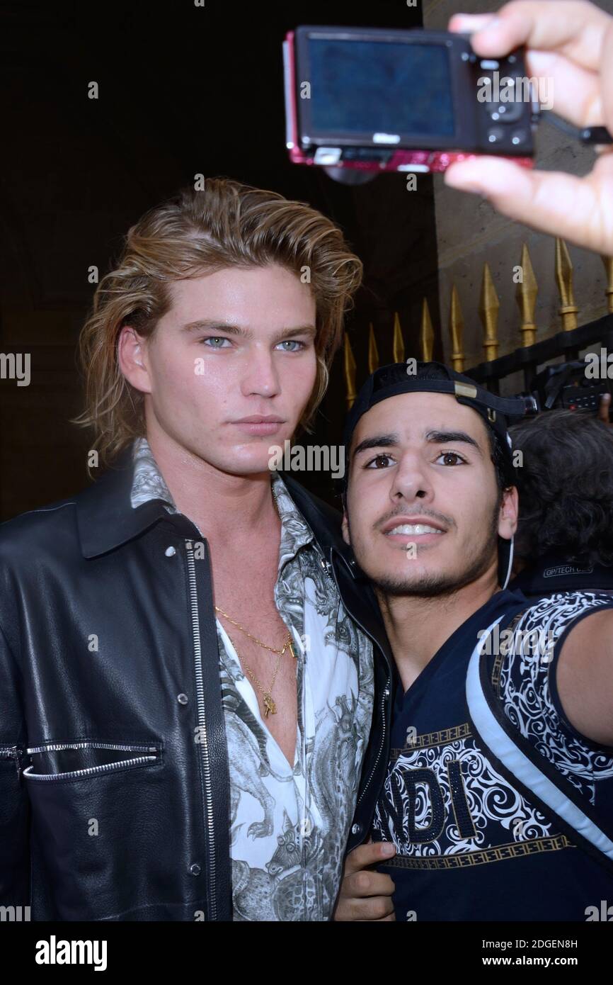 Jordan Barrett arriving at the Louis Vuitton show during the Paris Men ...