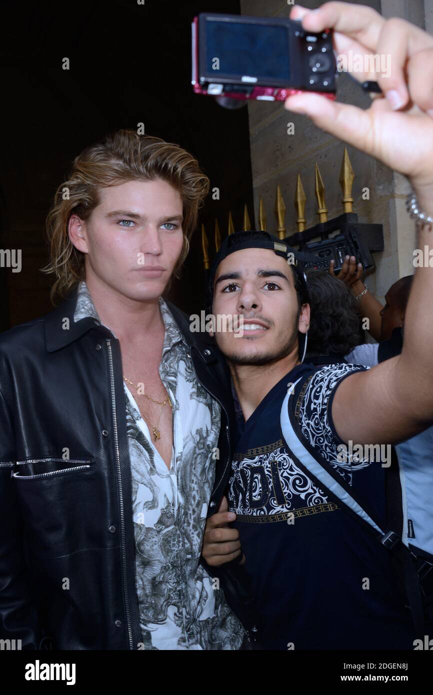 Jordan Barrett arriving at the Louis Vuitton show during the Paris Men ...