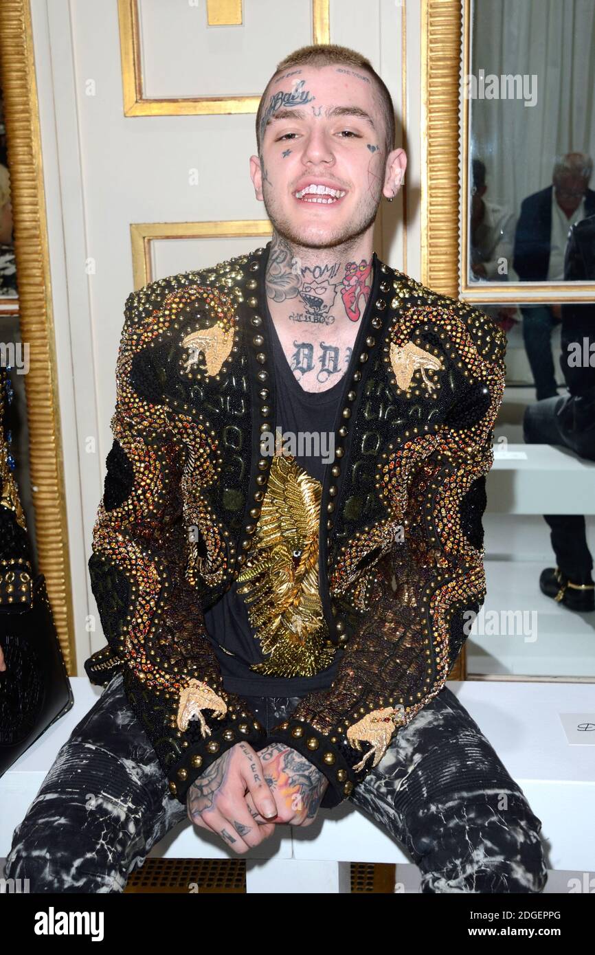 Lil peep hi-res stock photography and images - Alamy