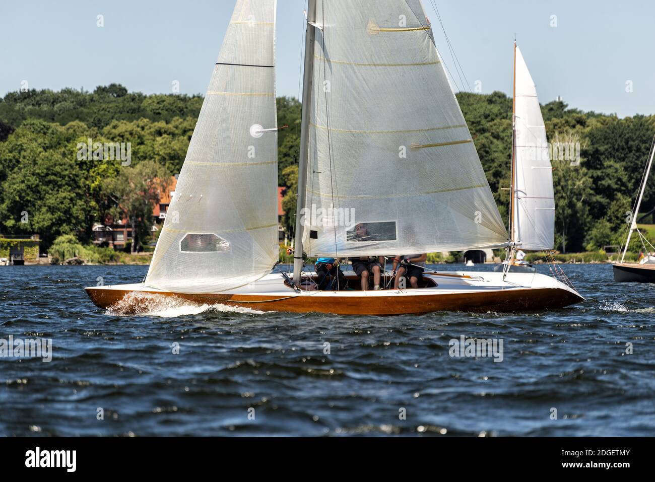 Classic sailing yacht hi-res stock photography and images - Alamy