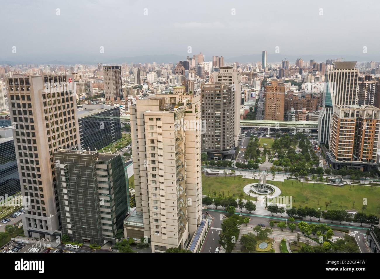 Cityscape taichung city skyscrapers hi-res stock photography and images ...