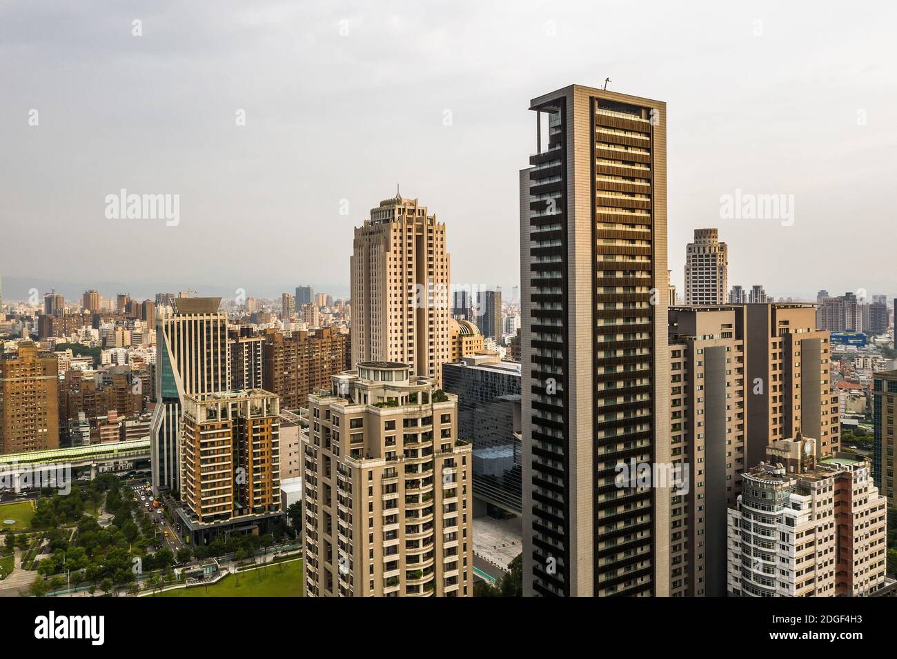 Cityscape taichung city skyscrapers hi-res stock photography and images ...