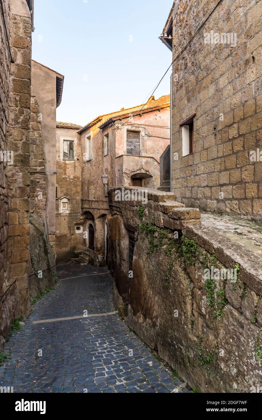 Calcata italy hi-res stock photography and images - Alamy