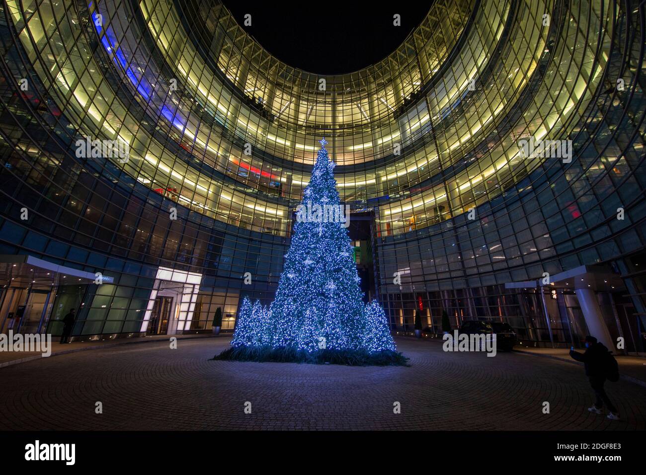 The Christmas tree outside the Bloomberg Tower on Beacon Court in New ...
