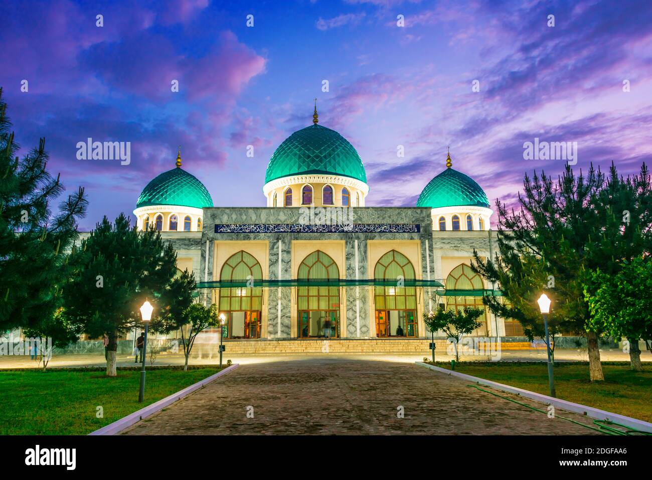 Khoja Ahror Valiy mosque known as the Jama or Dzhuma Mosque in Tashkent ...