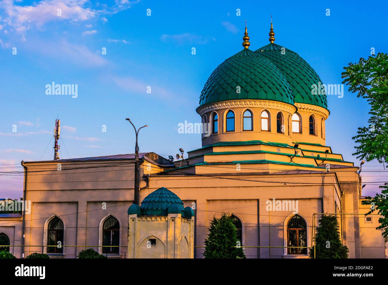 Khoja Ahror Valiy mosque known as the Jama or Dzhuma Mosque in Tashkent ...