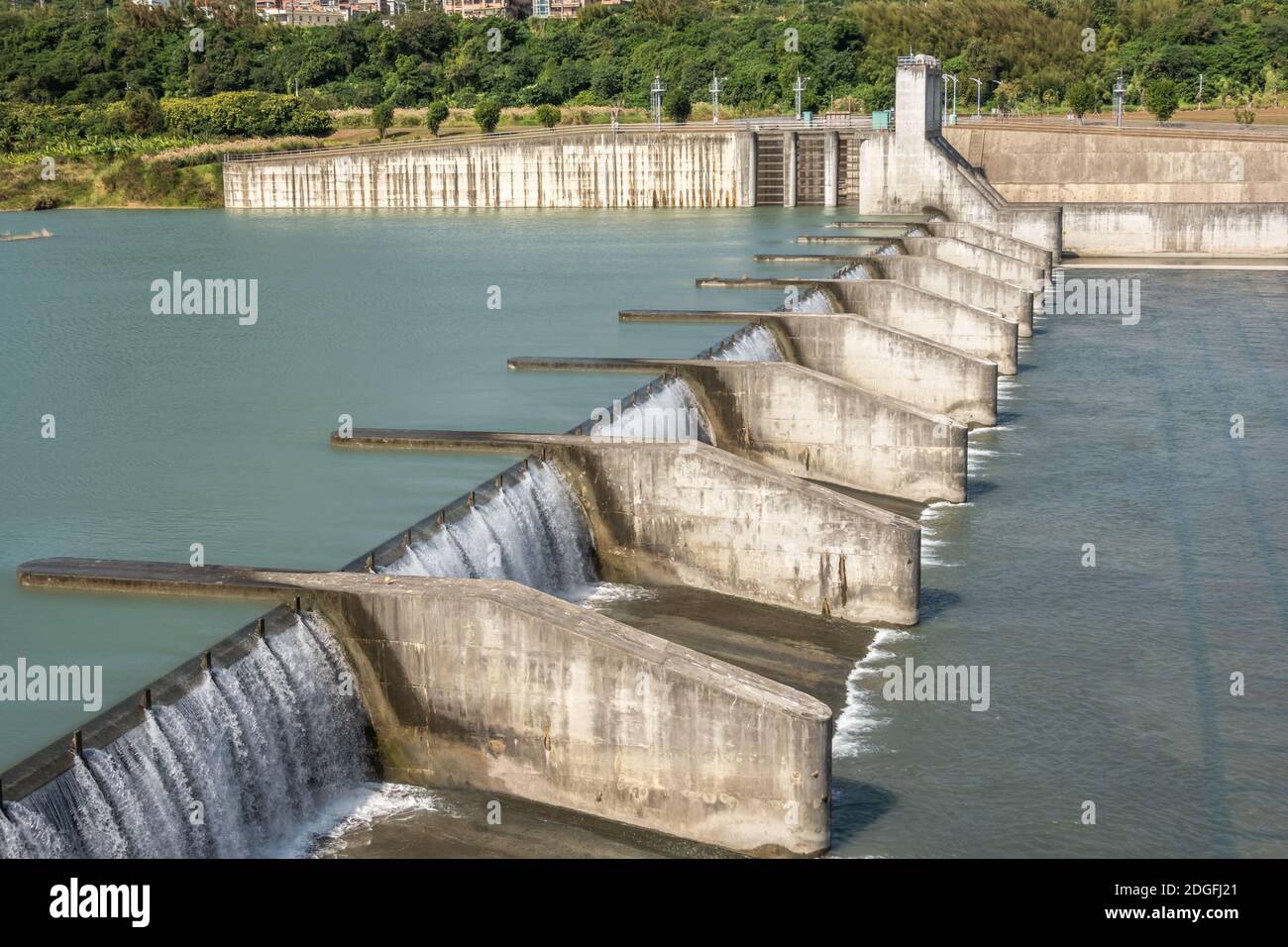 Small dam in the daytime Stock Photo - Alamy