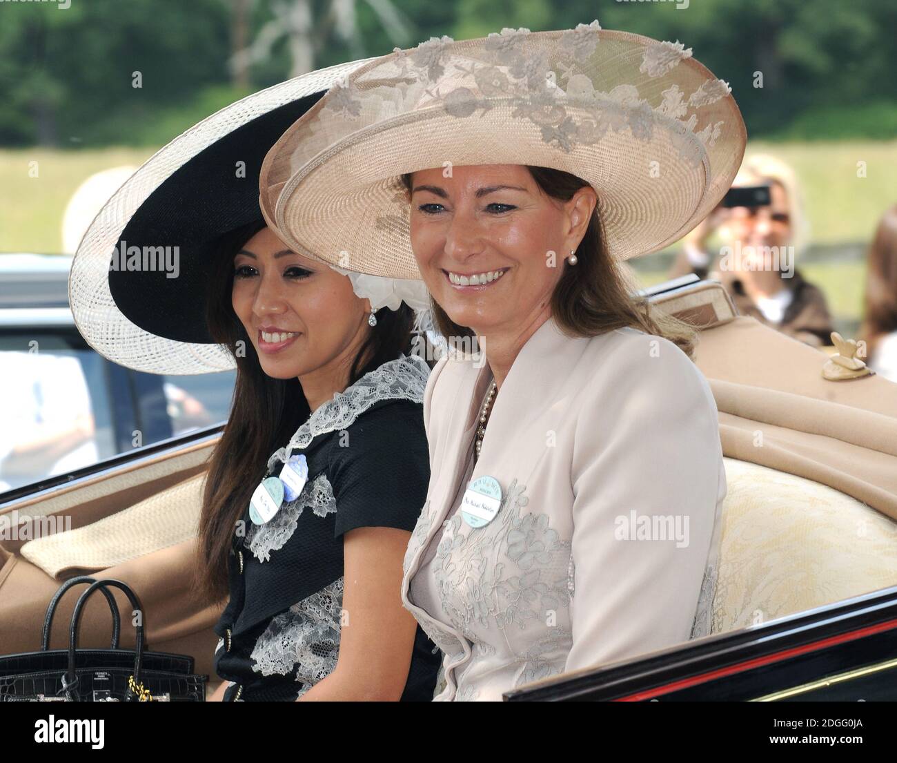 Carole middleton ascot hi-res stock photography and images - Alamy