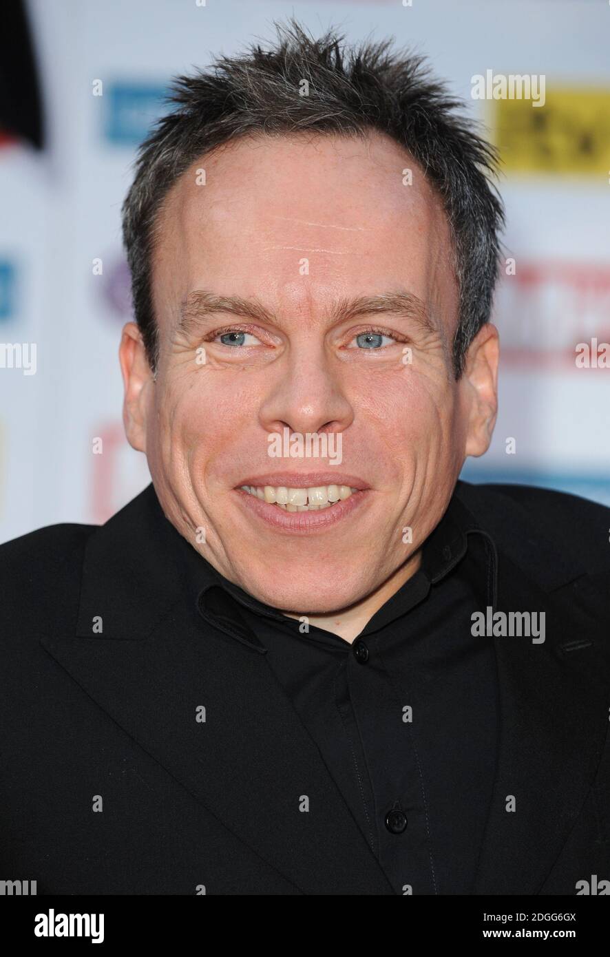 Warwick Davis arriving at The Pride of Britain Awards 2011, Grosvenor ...