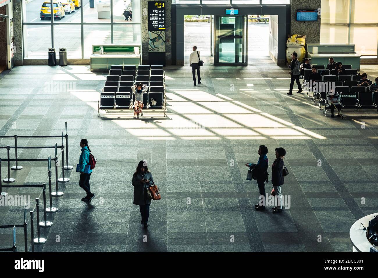 High rail hi-res stock photography and images - Alamy