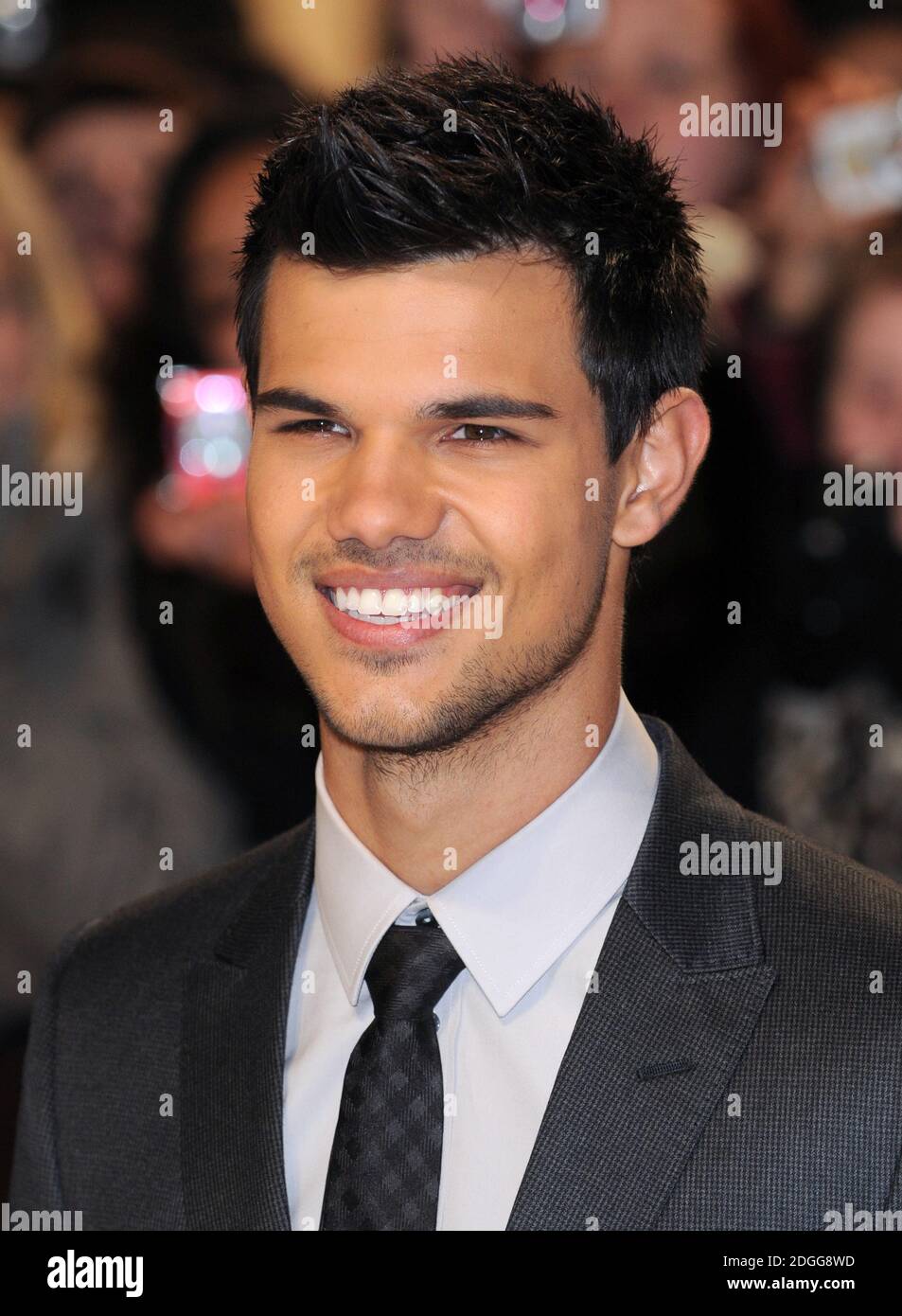 Taylor Lautner Twilight 1