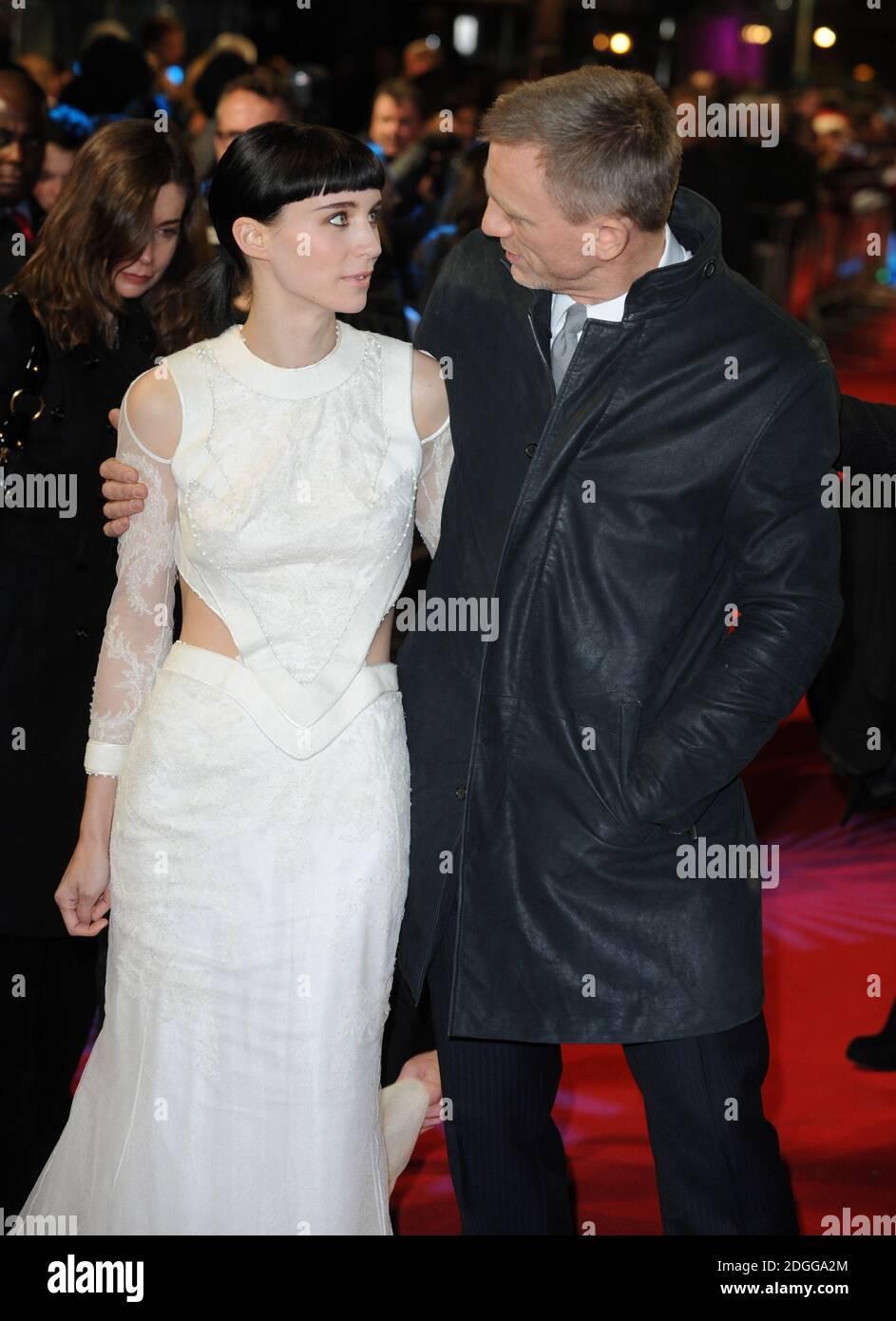 Rooney Mara and Daniel Craig arriving at The Girl With The Dragon ...