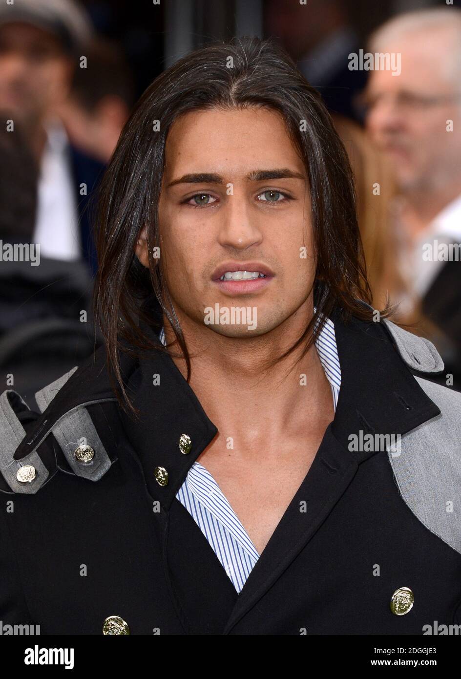 Ollie Locke arriving at the Snow White and the Huntsman World Premiere ...