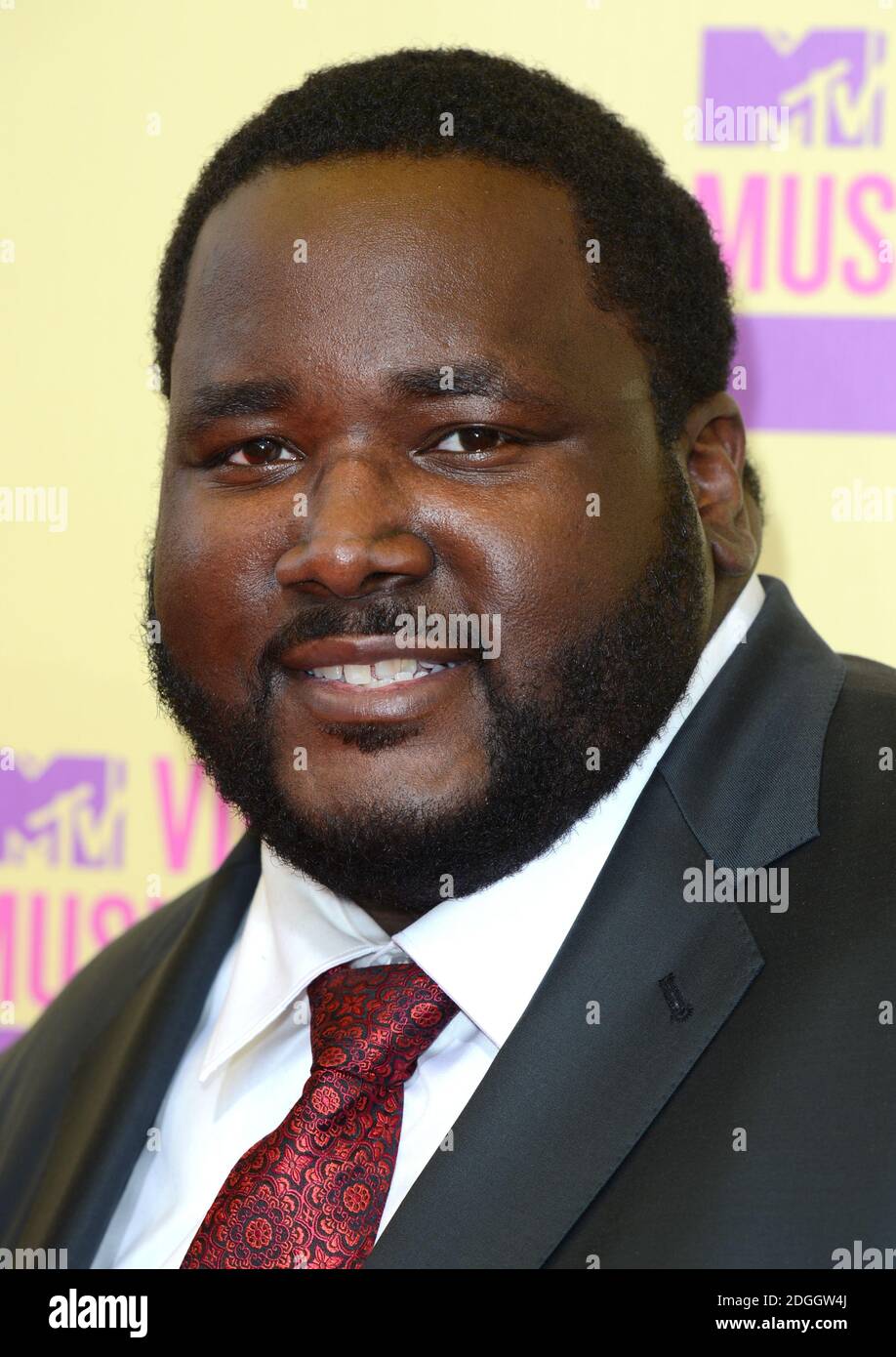 Quinton Aaron arriving at the MTV Video Music Awards, The Staples ...