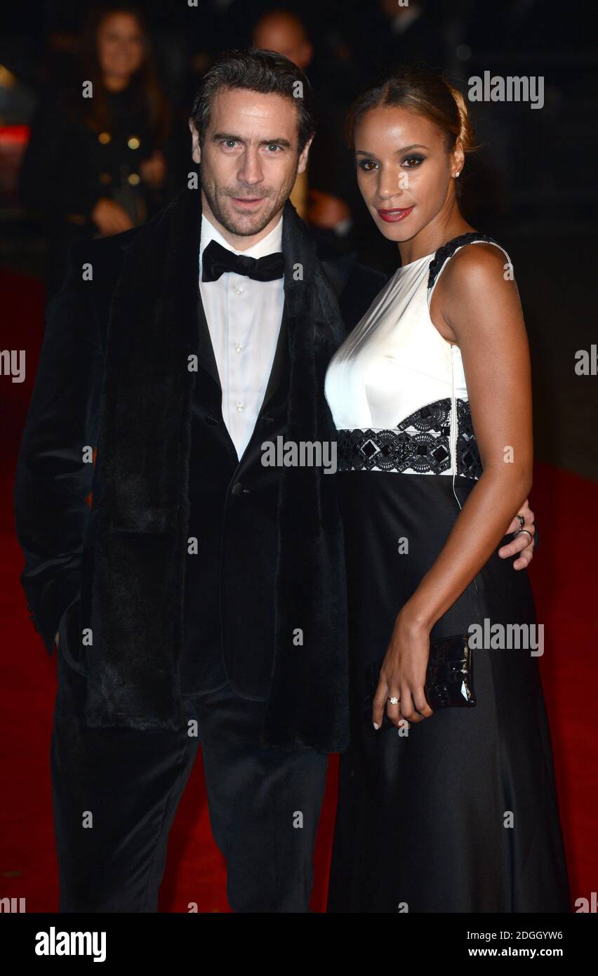 Ola rapace hi-res stock photography and images - Alamy