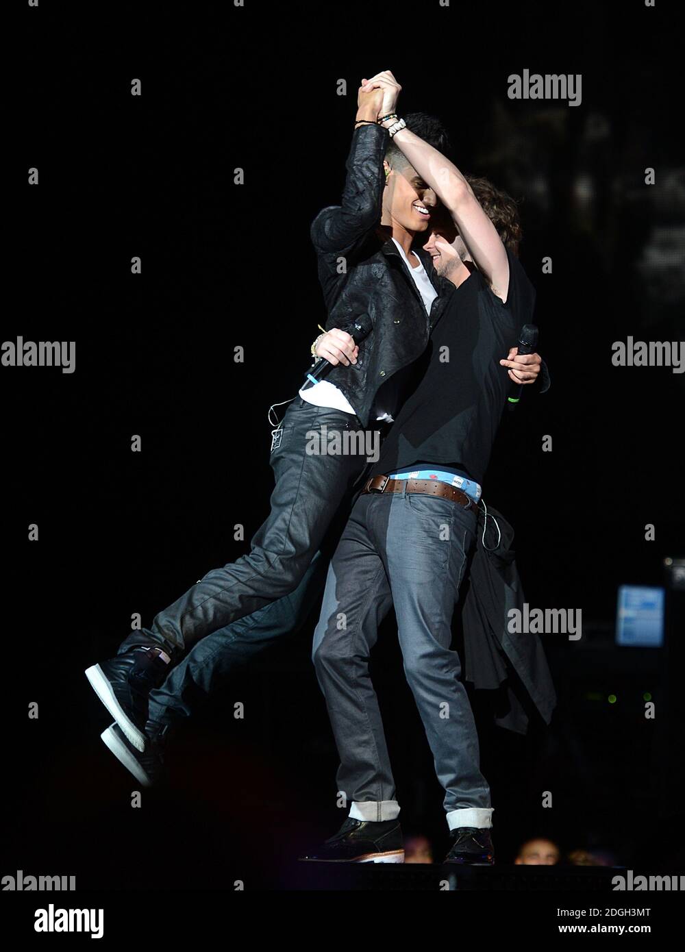 Sykes wanted on stage capital fm jingle bell ball arena hi-res stock ...