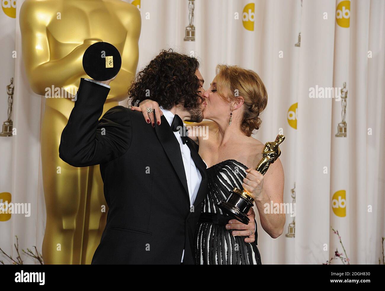 Best Documentary Short Winners Sean Fine and Andrea Nix Fine at the ...