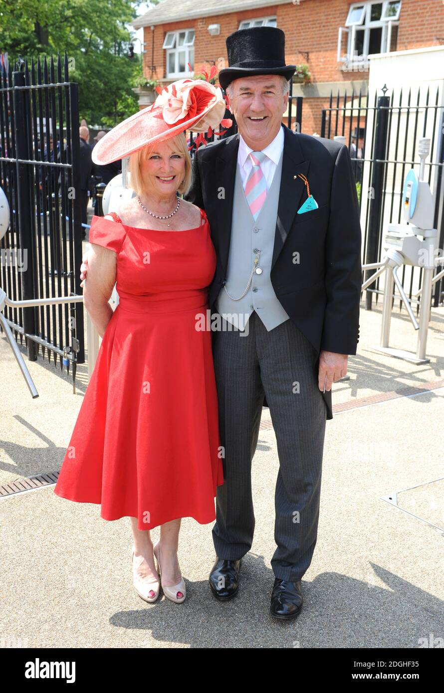 Russ abbott hi-res stock photography and images - Alamy