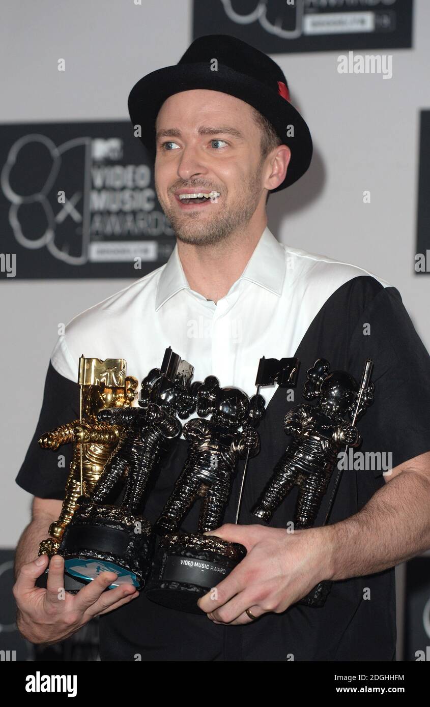 Justin Timberlake backstage in the Awards Room at the MTV Video Music ...