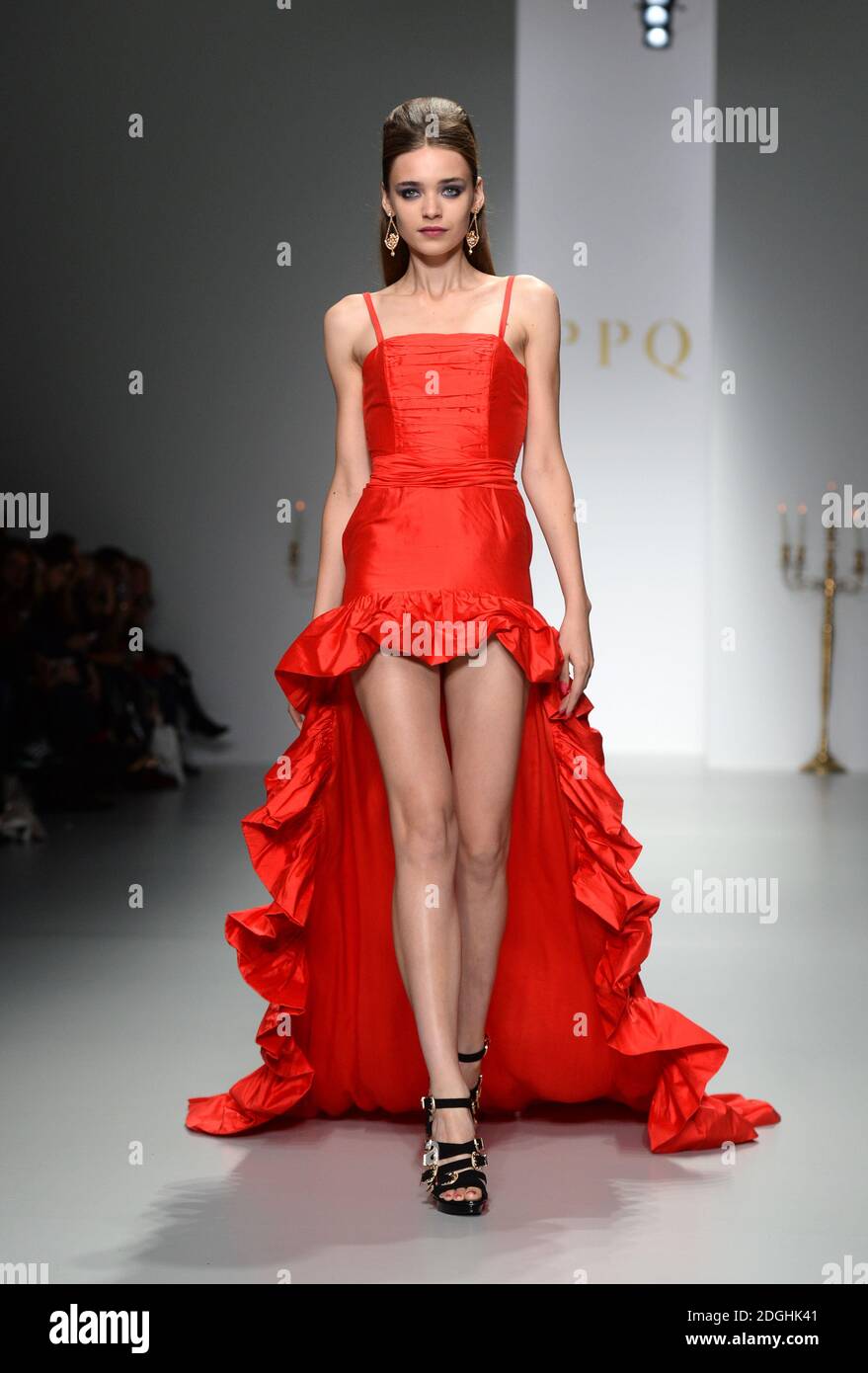 Red dress fashion show runway catwalk model modelling models hi-res ...
