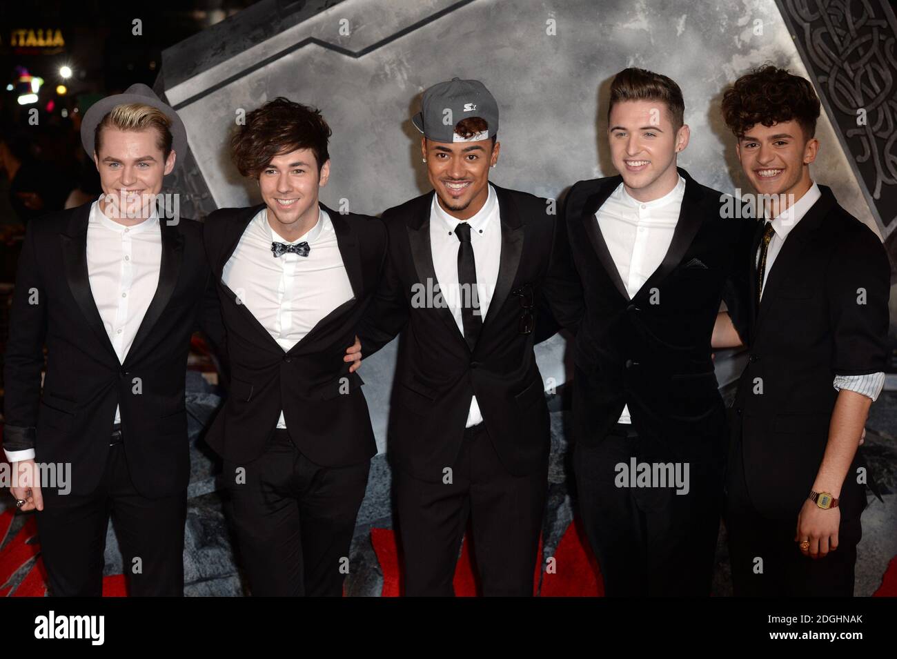 Kingsland road arriving world premiere thor hi-res stock photography ...