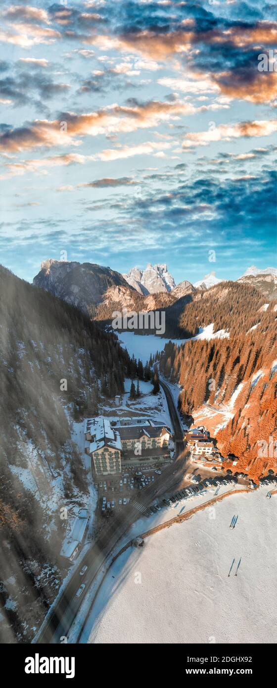 Italian alpine range hi-res stock photography and images - Alamy