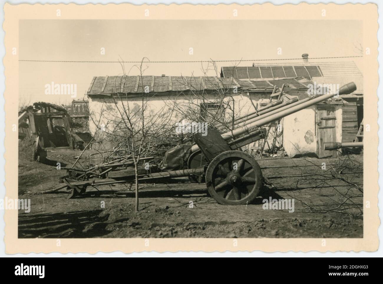 German anti-tank gun Pak 38 Stock Photo - Alamy