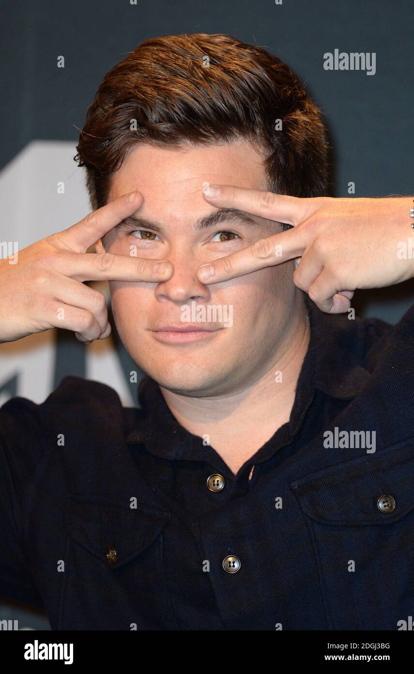 Adam DeVine backstage at The MTV Movie Awards 2014, the Nokia Theatre L ...